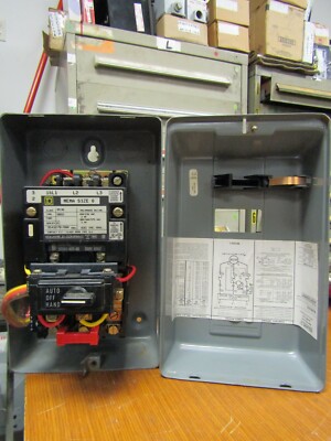 😏 SQUARE D SIZE 0 ENCLOSED MOTOR STARTER 600 VAC 208 VAC COIL 5 HP 3Ø ...