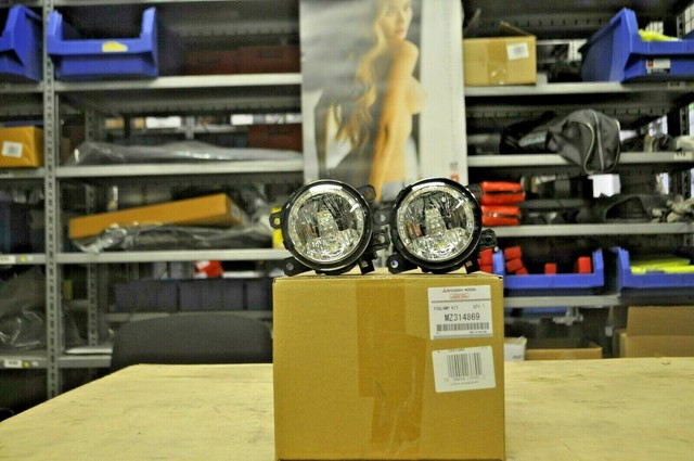 8321A365 Mitsubishi OEM Genuine Lamp ASSY Fog FR for sale online | eBay