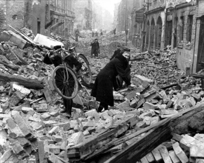 German Citizens in Berlin Ruins after Allied Bomb Raid 8x10 WWII Photo ...
