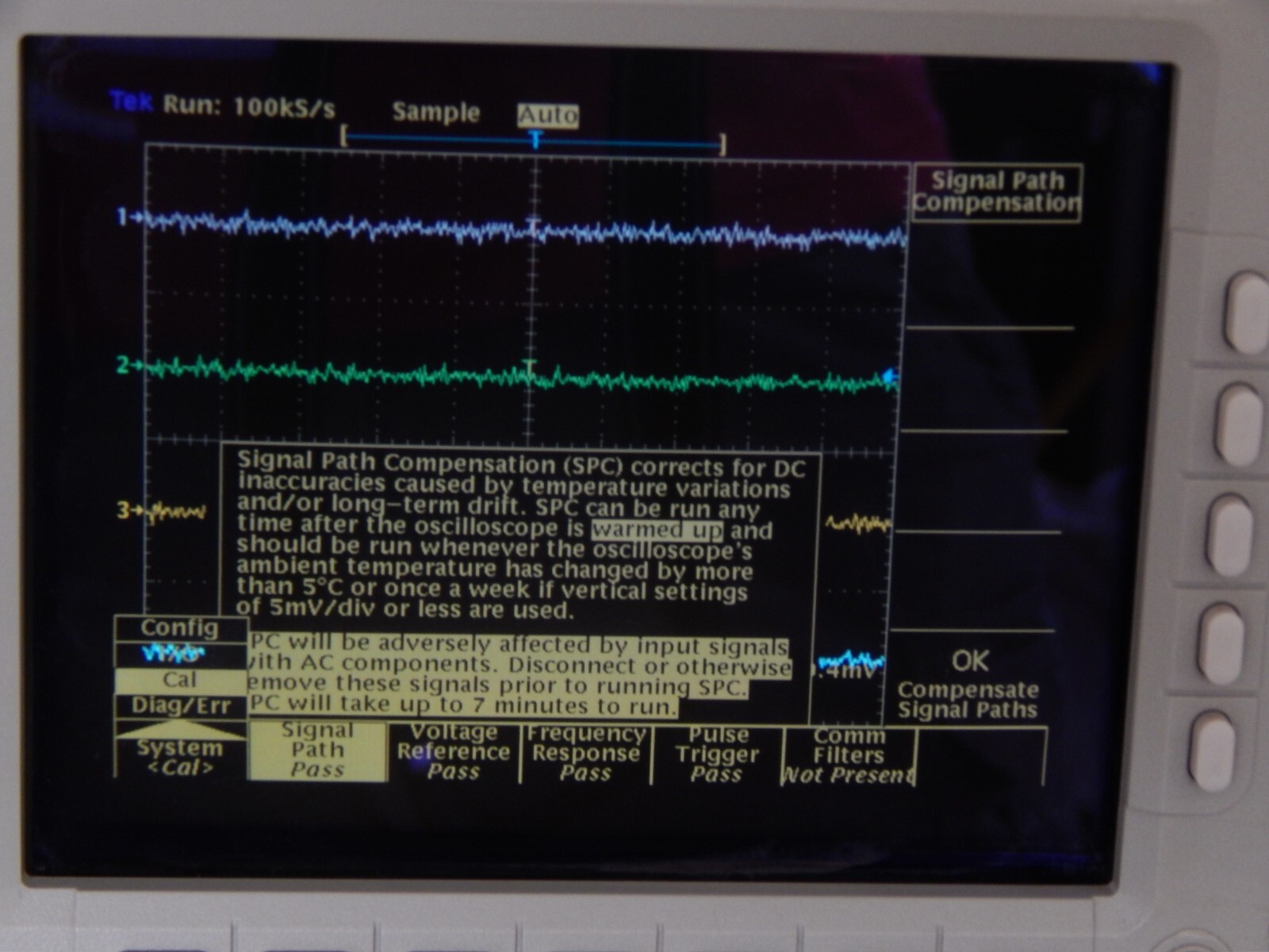 TDS784D Tektronix 4-Ch Digital Phosphor Oscilloscope 1GHz 4GS/s Opt 13 ...