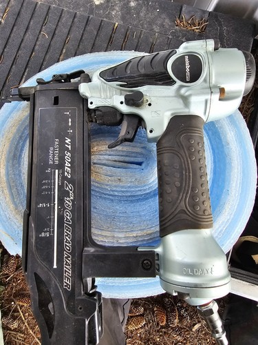 Metabo HPT NT50AE2 (S) 18-Gauge 2 inch Finish Lightweight Brad Nailer 5 ...