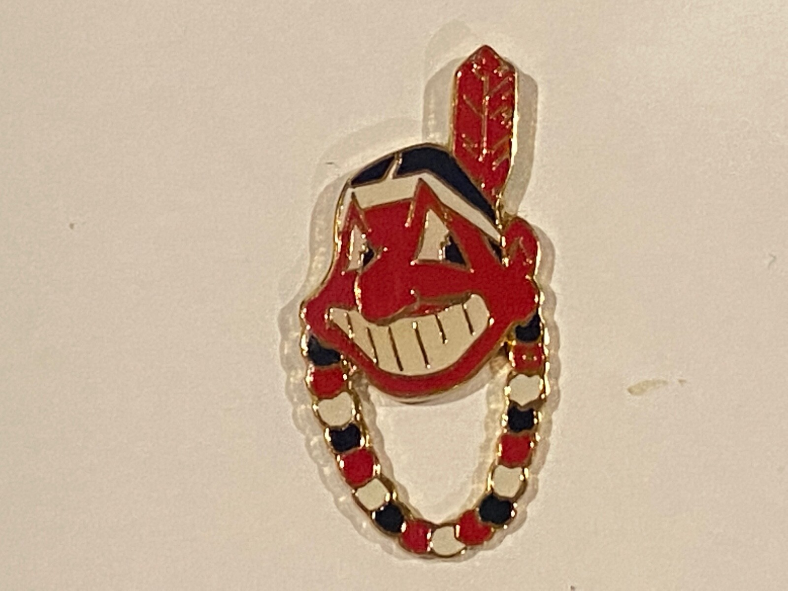 Cleveland Indians Enamel Logo Hat Lapel Pin Chief Wahoo Bead Necklace ...