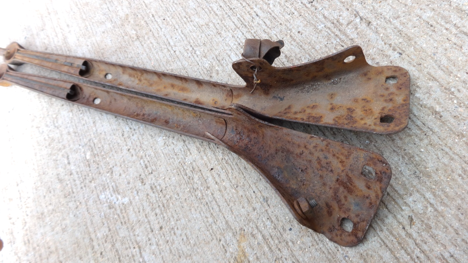 1923 1924 1925 Model T Ford Roadster WINDSHIELD FRAME w/ STANCHIONS ...