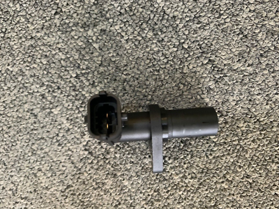OEM 39180-03000 Crankshaft Position Sensor for Hyundai i10 / i20 Kia ...