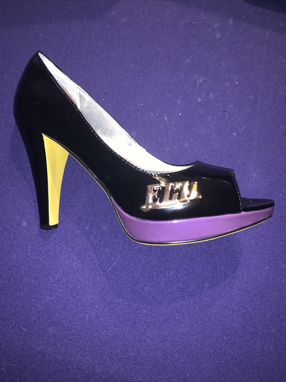 ECU High Heels Fan Feet Size 7.5 East Carolina Pirate… - Gem