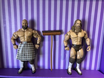 The Highlanders WWE Figures Robbie & Rory McAllister Adrenaline Series ...