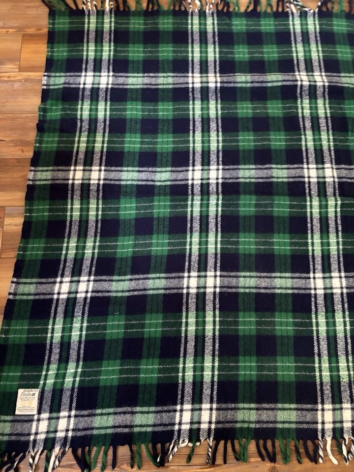 Faribo Plaid Acrylic Throw Blanket Green Blue 53” X 53” Stadium Car ...