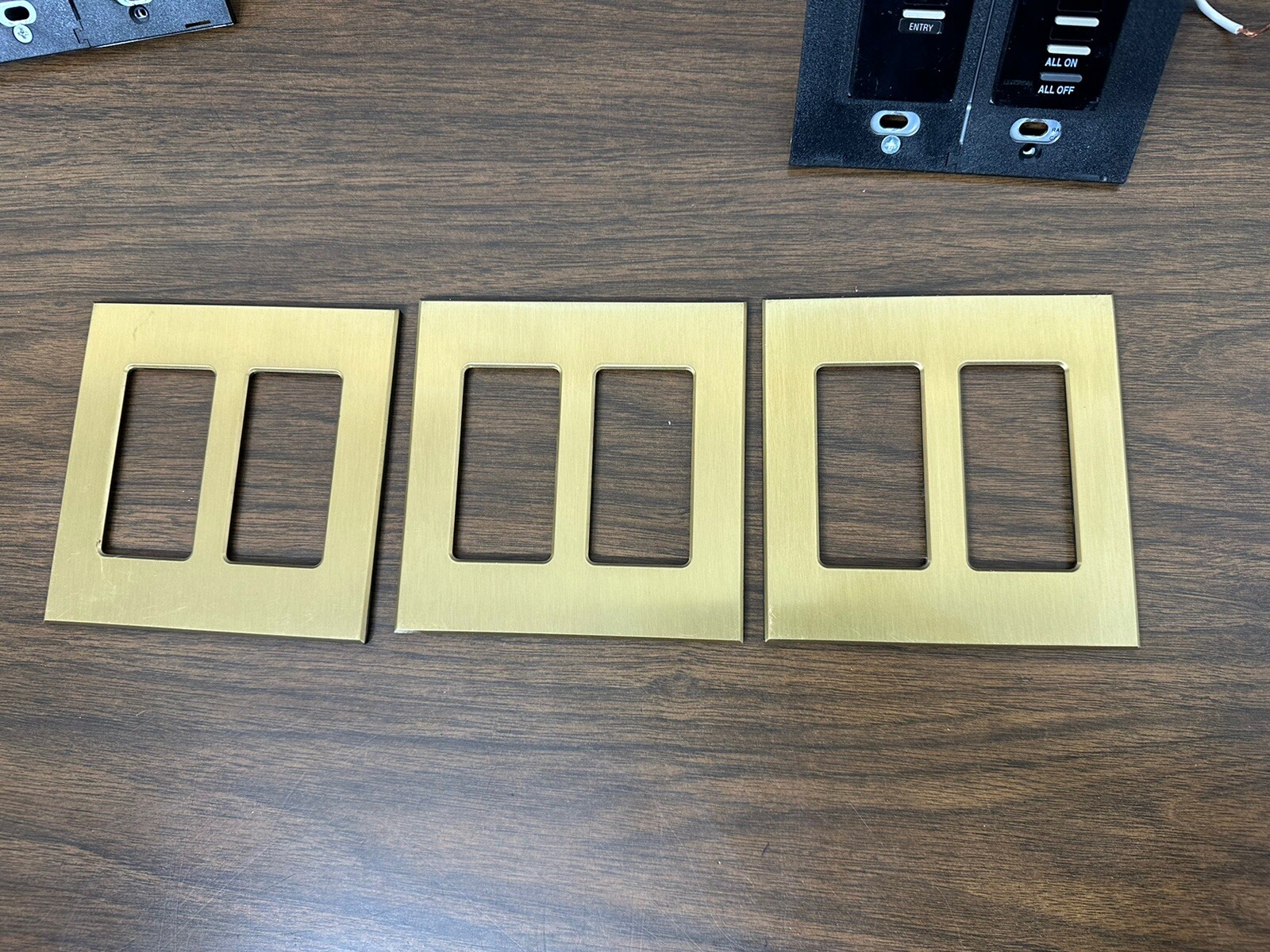 Lutron RadioRA 10 Button Black RAMC-10W ( PRICE FOR 1 )GOLD COLOR FACE ...