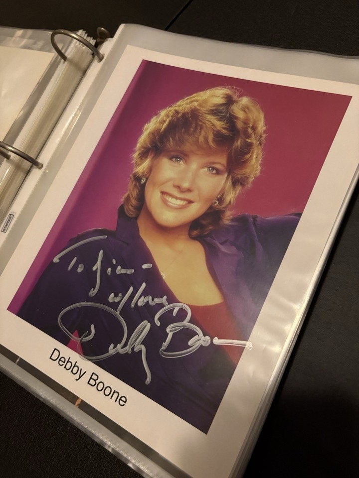 Debby Boone Signed 8x10 Color Photo - Promo Portrait | eBay
