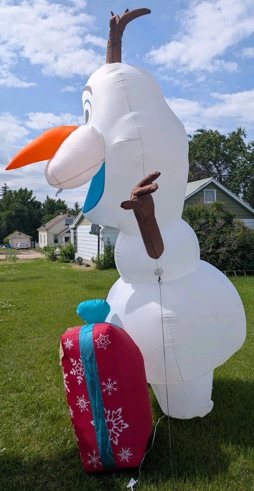 12' Gemmy Airblown Inflatable Disney's Frozen Olaf w/ Present Box Rare ...