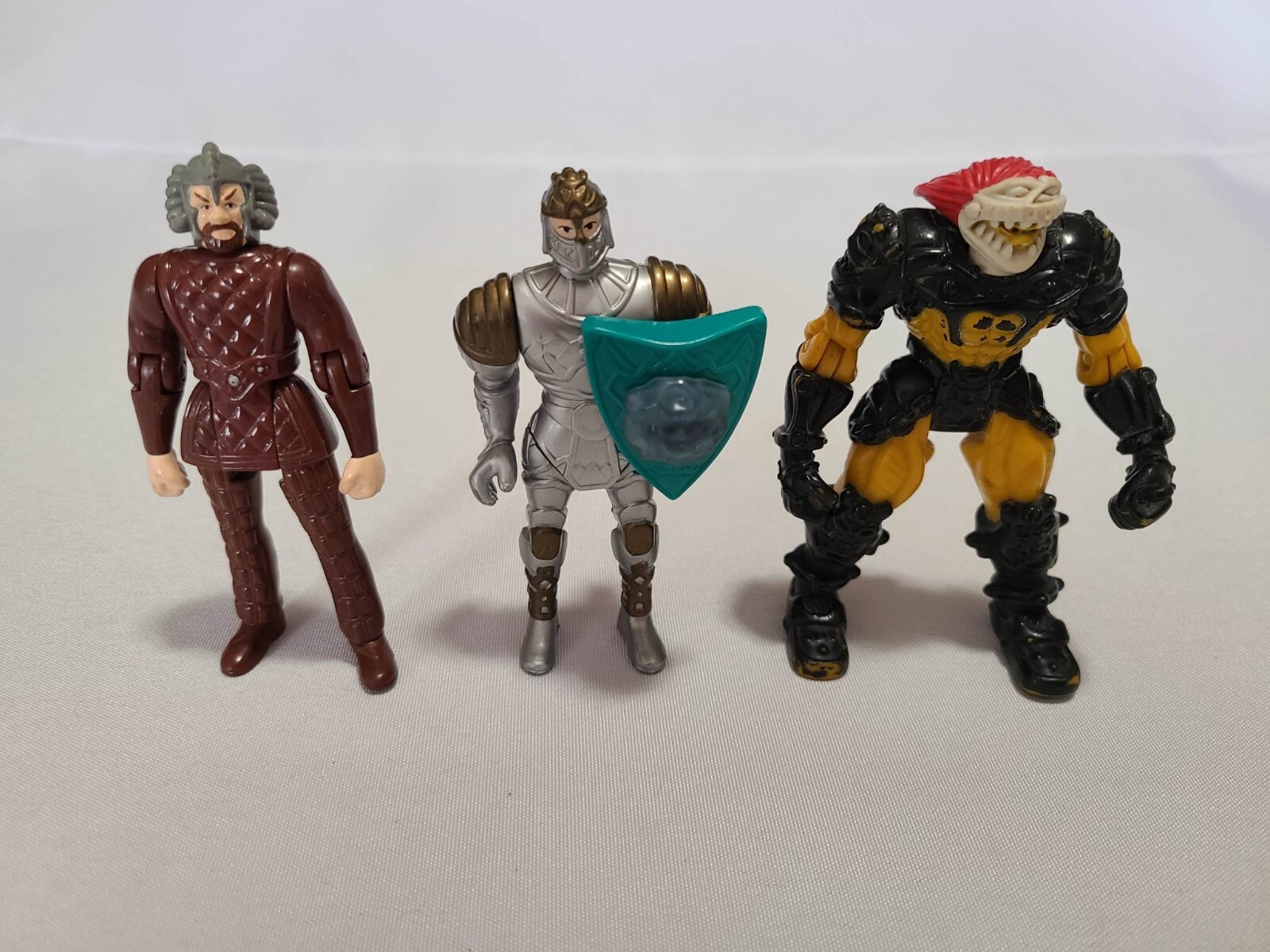 Lot of 3 - Vintage 1999 McDonalds Saban MYSTIC KNIGHTS Tir Na Nog ...