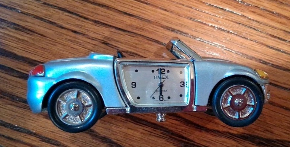 Watches!!! Lot Of 14 Vintage, Porche Car Watch, Timex Issac Mizrahi ...
