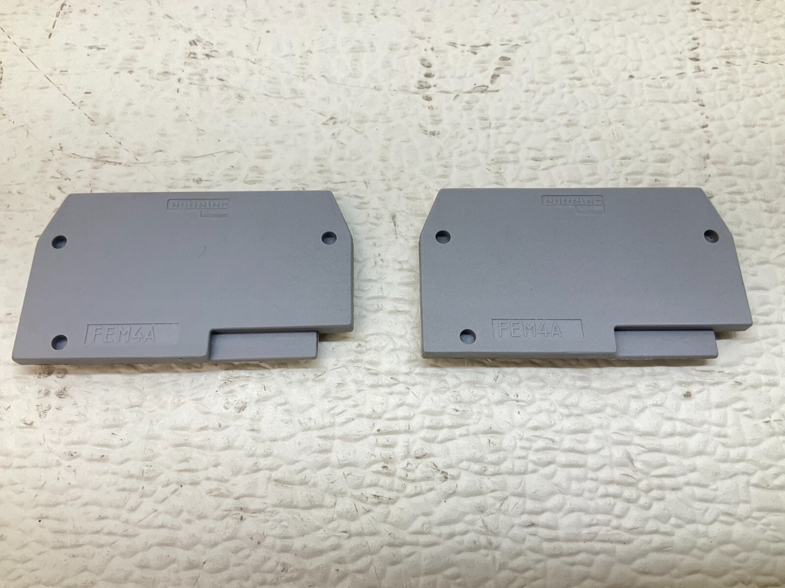 Entrelec FEM4A Gray Grey Wire Terminal Block End Cap FEM 4A Lot of 2 ...