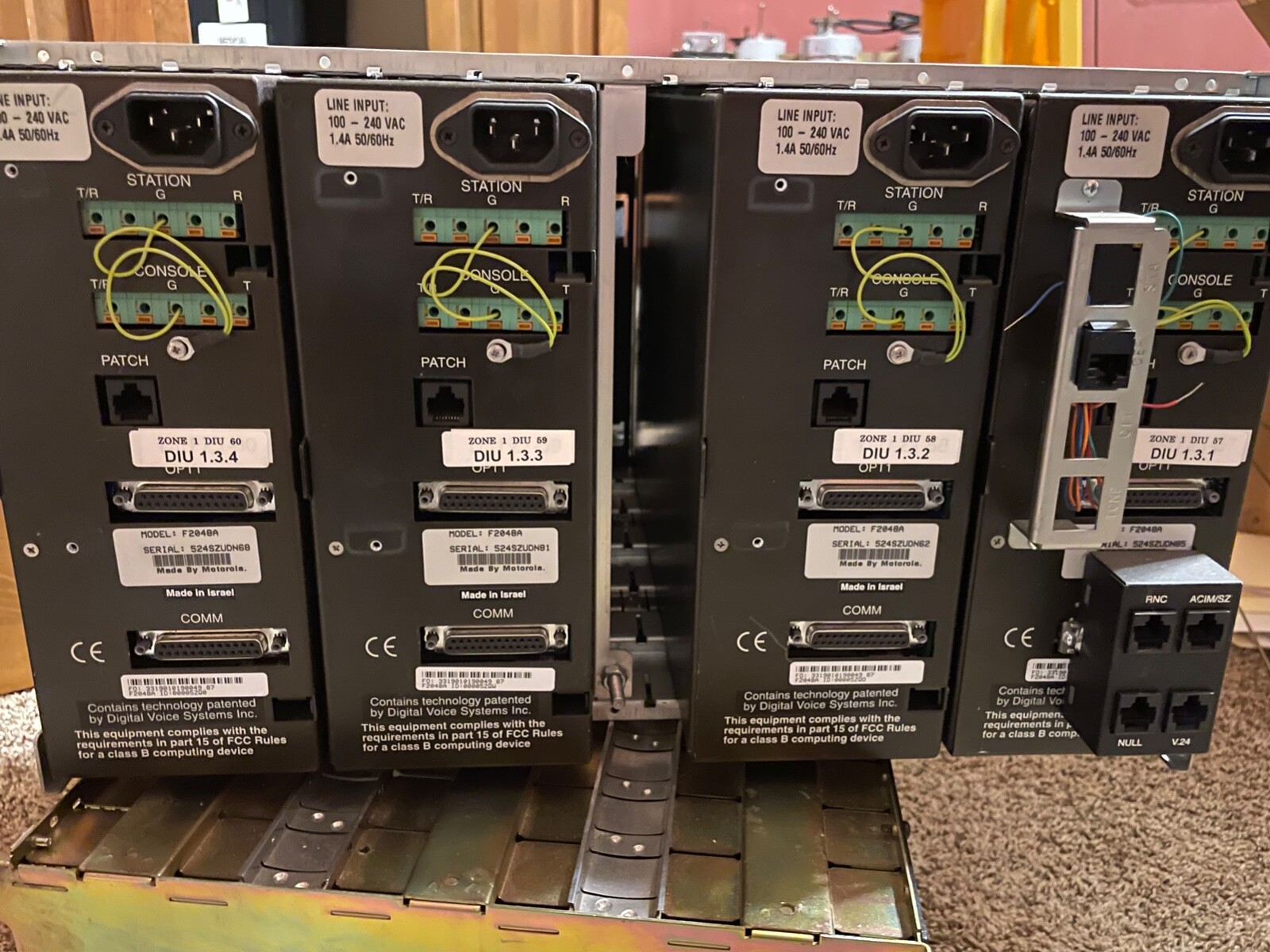 MOTOROLA ASTRO DIU 3000 With 4 UNITS MODEL: F2048A One T5771A ...