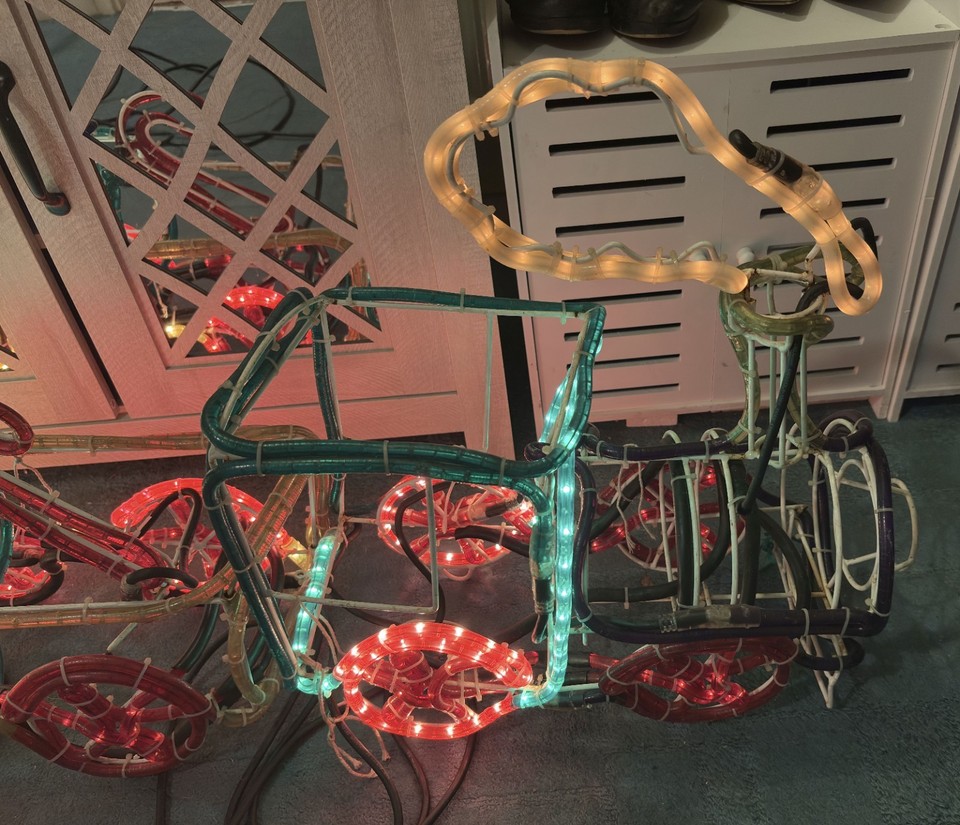 Christmas 3d flashing rope light train multi-coloured indoor or outdoor ...