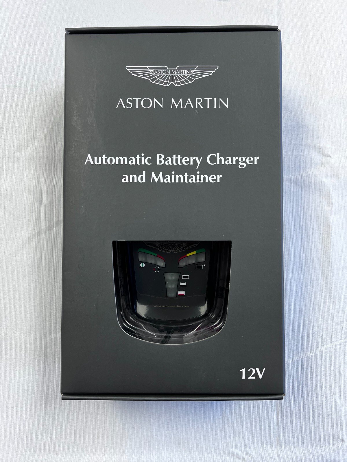 Aston Martin Tm-199 Automatic Charger for 12v Lead-acid Batteries ...