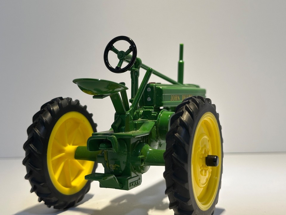 ERTL John Deere Model H 1/16 scale Toy Tractor (H) | eBay