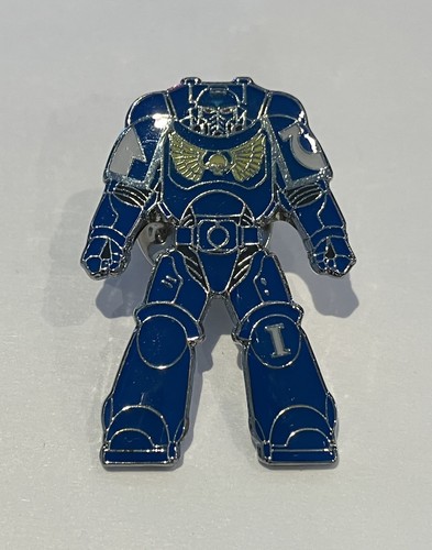 Warhammer 40,000 40k Ultramarine Space Marine Pin Badge 30mm | eBay UK