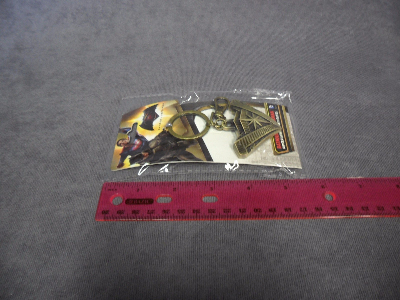 DC Comics NEW * Wonder Woman Tiara Key Chain * Pewter Logo Key Chain ...