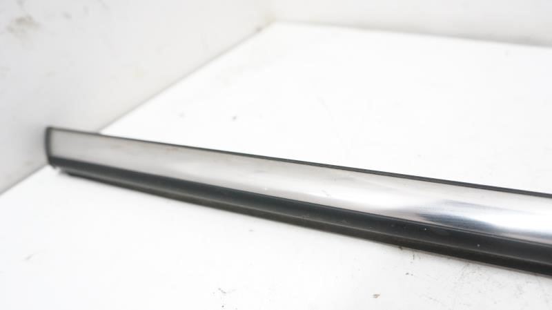 2009 Mini Cooper Right Front Passenger Door Weatherstrip Chrome ...