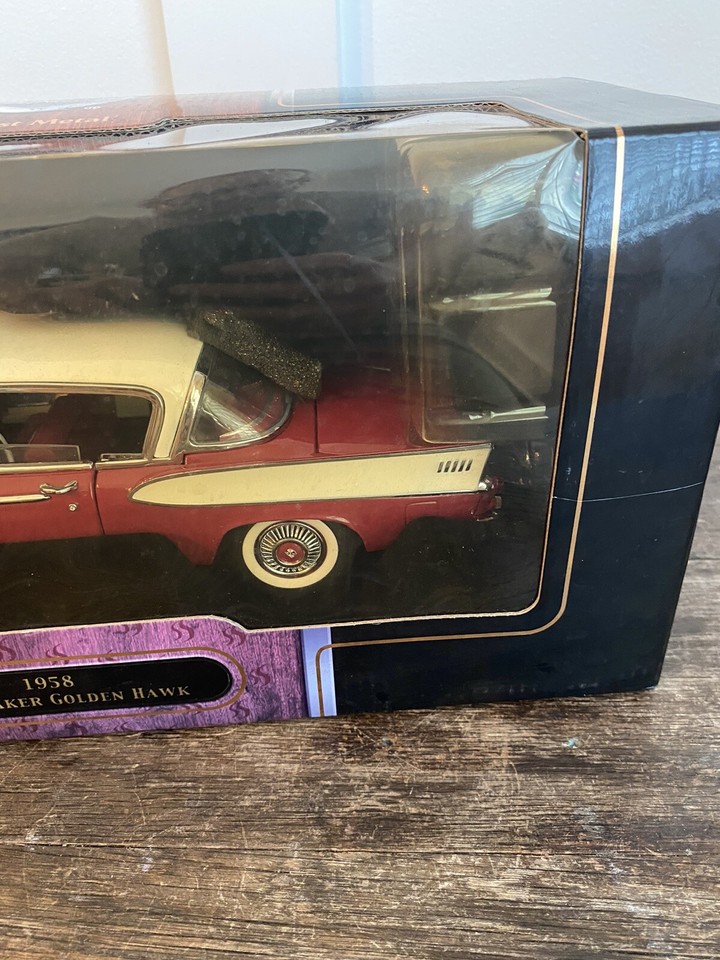 1958 Studebaker Golden Hawk Red Yat Ming Road Signature Series 1:18 ...