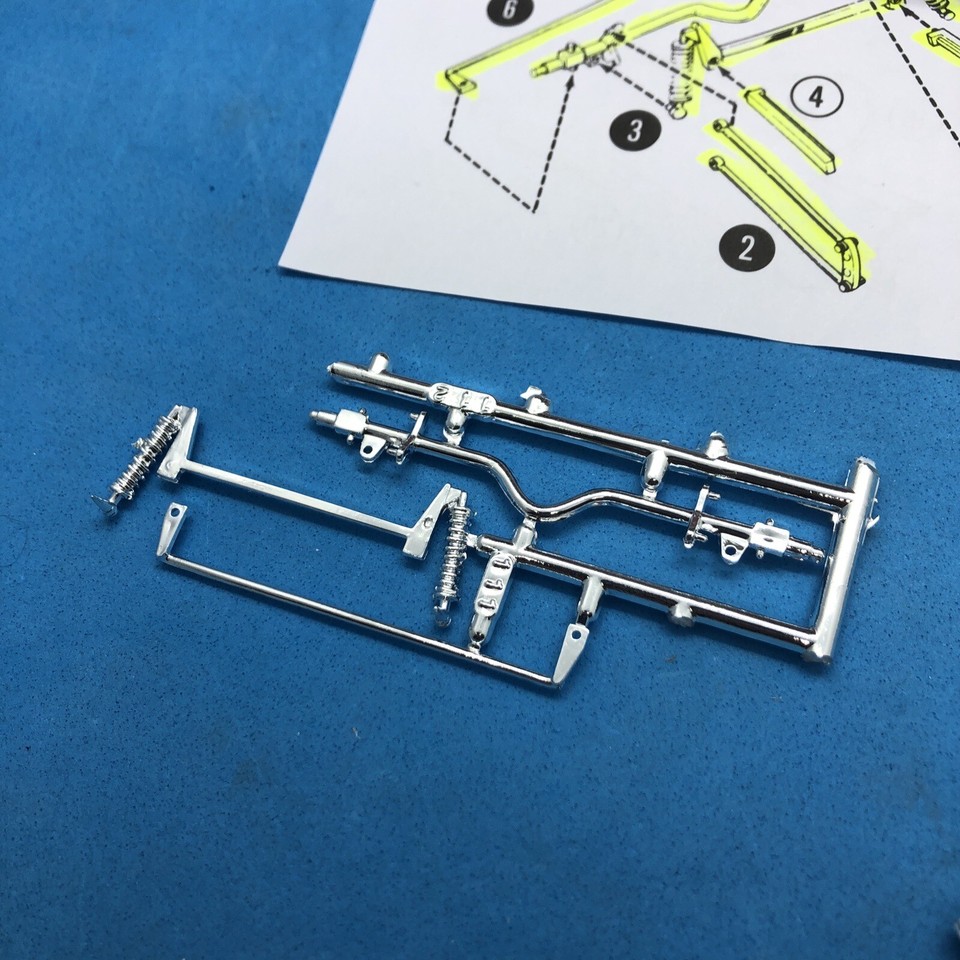 MPC Gasser STRAIGHT AXLE Kit W Coil Over Shocks & FRT Frame 1:25 LBR ...