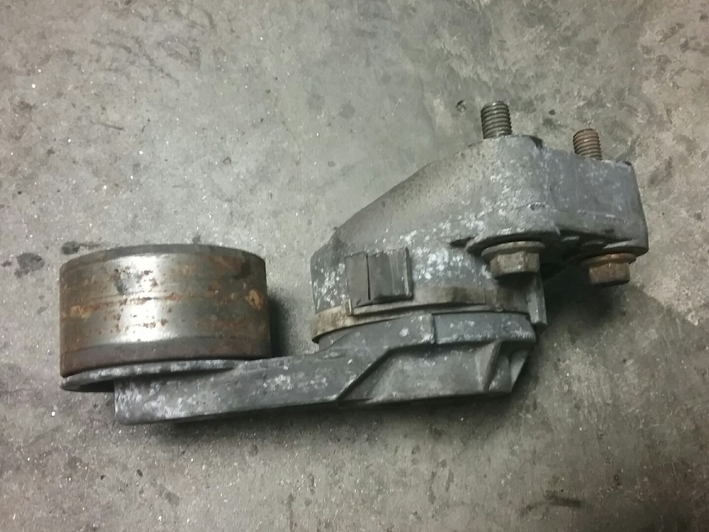 VOLVO TRUCK BELT TENSIONER 21404578 | eBay