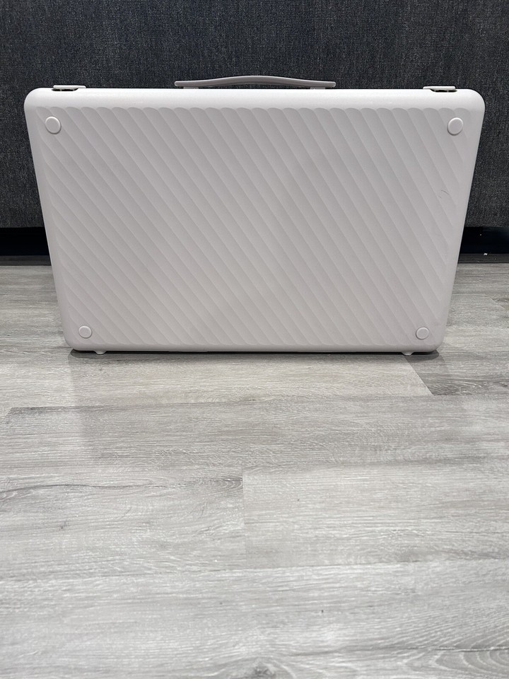 LG StandbyME Go 27" Full HD HDR Smart LED Touch Screen Briefcase TV | eBay