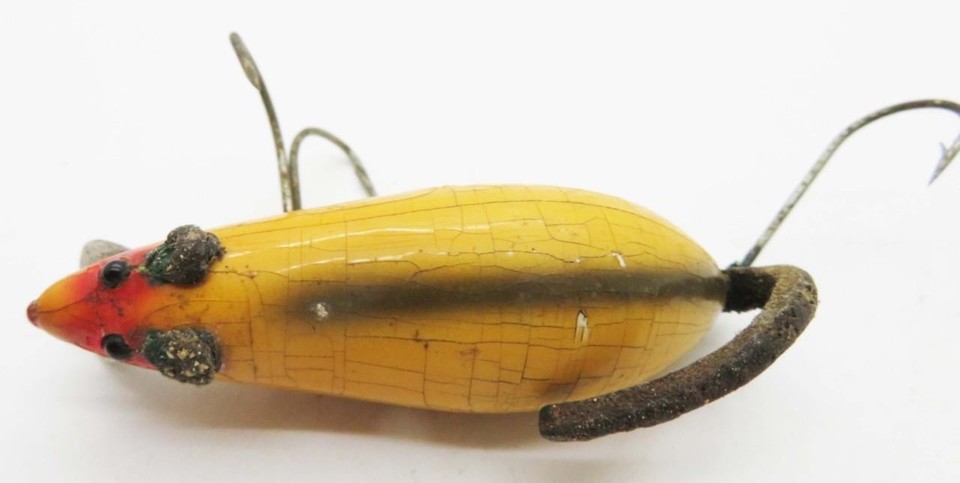 Y91) VINTAGE HEDDON GLASS NOSE MEADOW MOUSE FISHING LURE | eBay