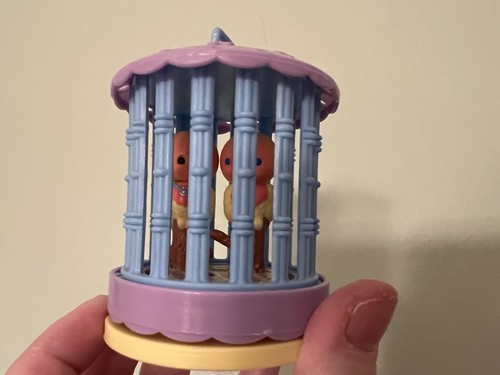 Vintage 1992 Kenner Littlest Pet Shop LPS Kissing Love Birds Bird Cage ...