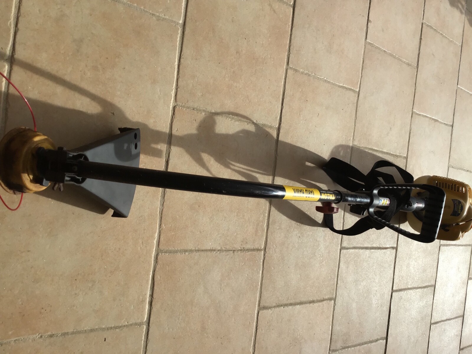 TALON tough tools YARD HAWK petrol LINE TRIMMER whipper snipper | eBay ...