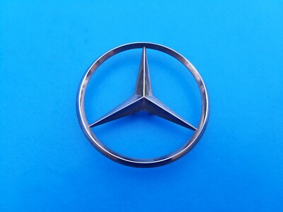 01 02 03 04 05 06 07 MERCEDES C230 KOMPRESSOR REAR EMBLEM BADGE LOGO ...
