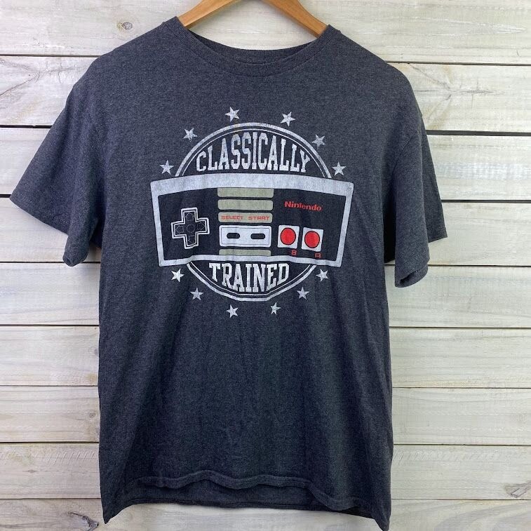 Men's Nintendo Classically Trained T-Shirt Size Mediu… - Gem