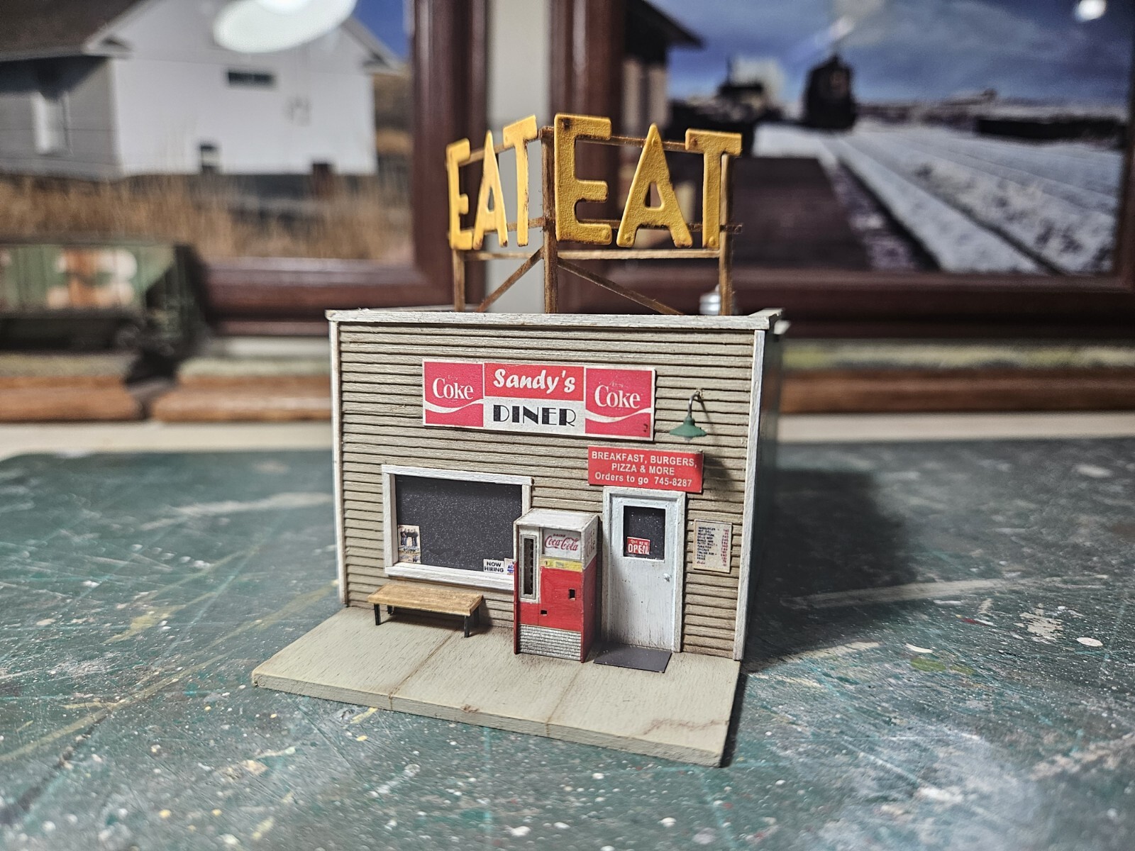 Custom built HO scale drive-in diner | eBay