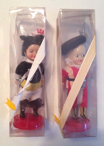 NY World's Fair 2 Vatican Pavilion Souvenir Dolls (Carabiniere and ...
