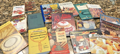 Large Lot Of Old Vintage Cookbooks & Recipe Booklets 1940-1990 Retro ...