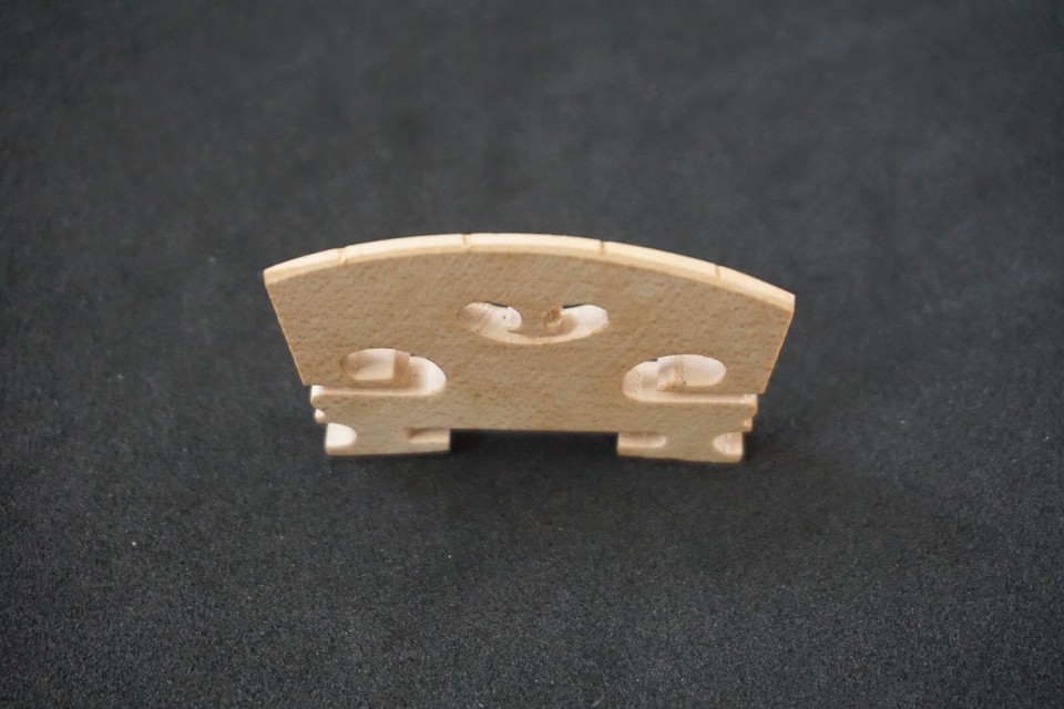 New Pre-Fitted Violin Bridge Full Size 4/4 Maple Wood US Fast Shipping ...