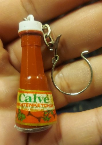 HOLLAND Calve' Vtg Foreign Advertizing Keychain Key ring TOMATO KETCHUP ...