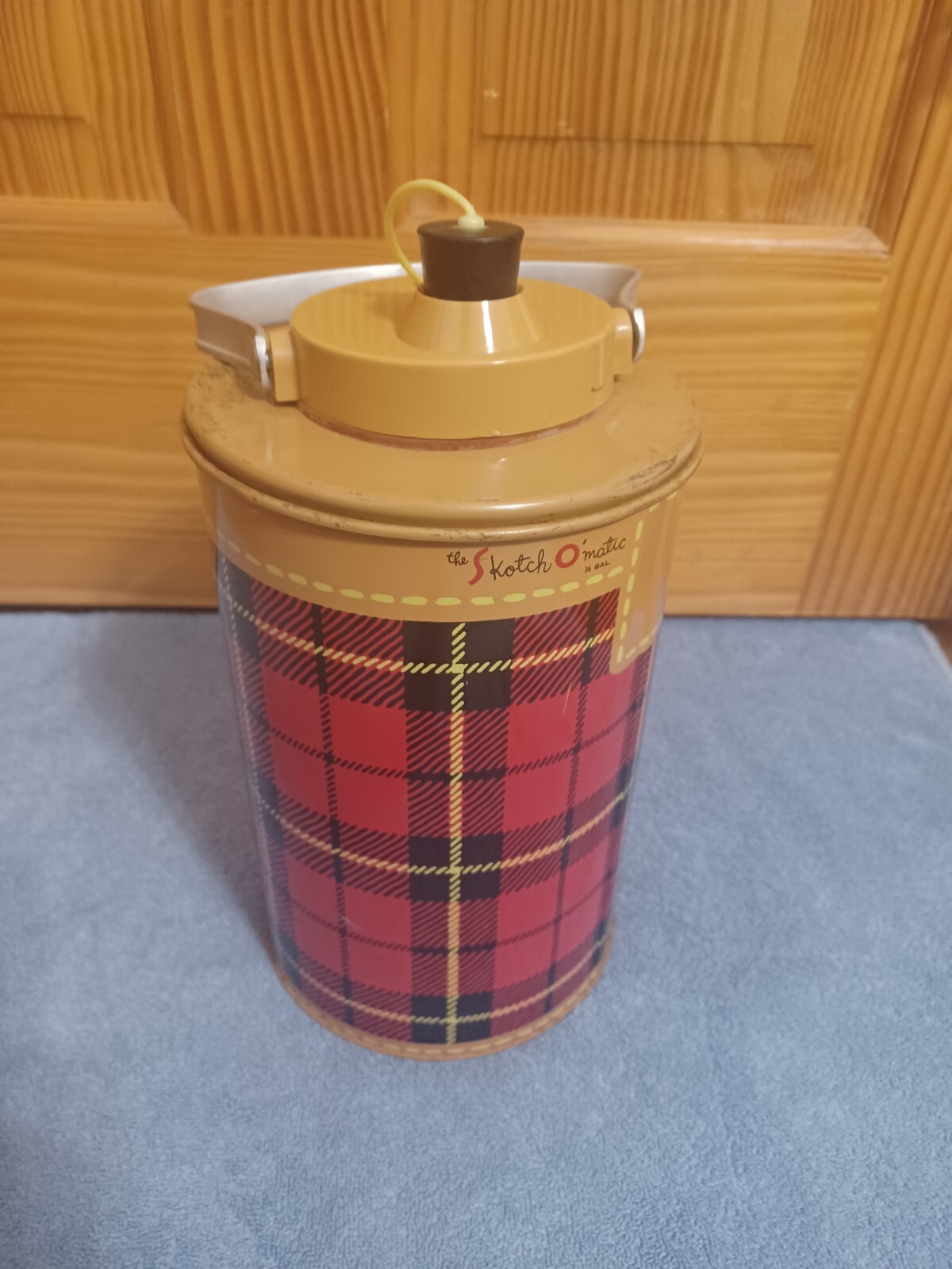 The Skotch O Matic 1/2 Gallon Thermal Jug 1960's Retro Hamilton Petra ...
