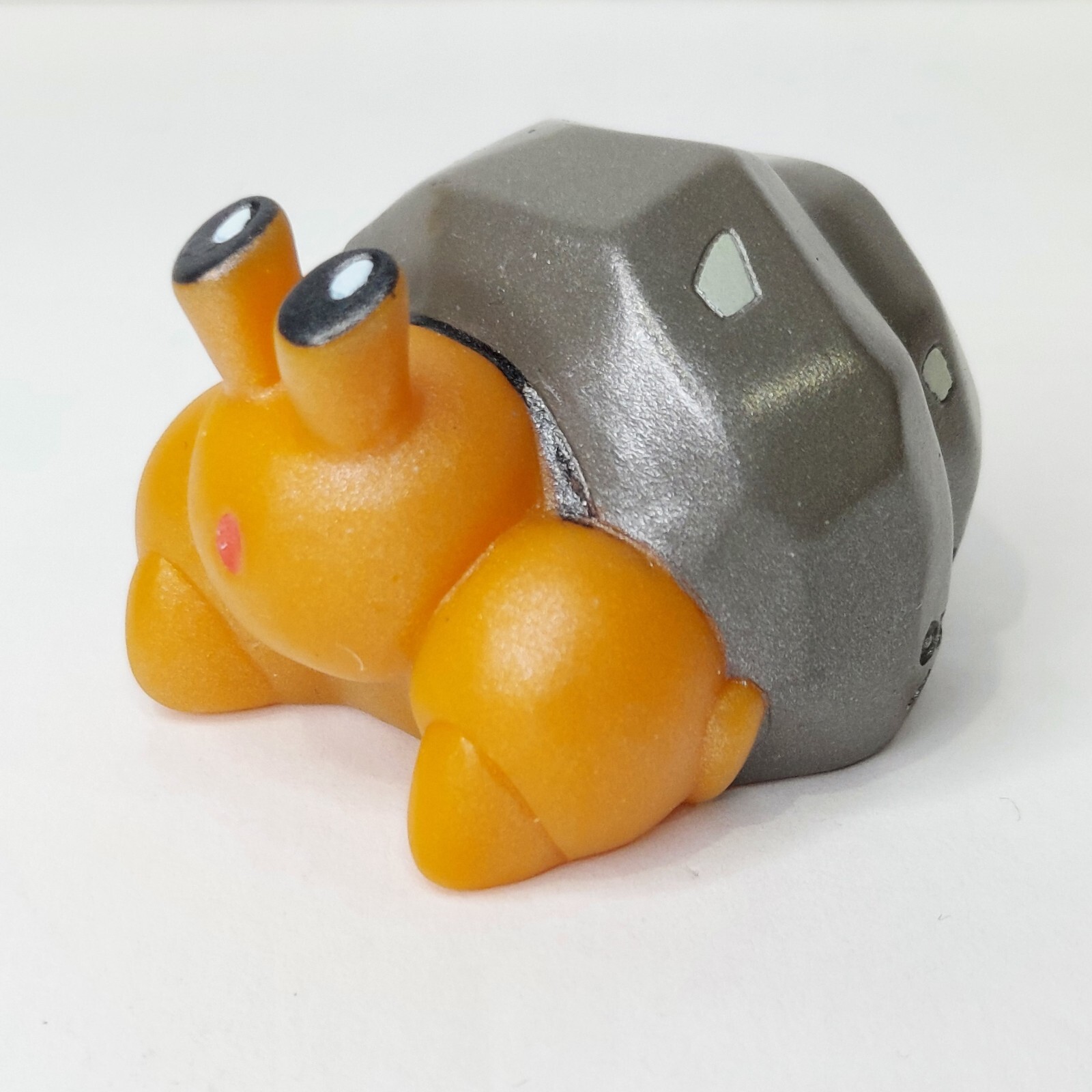 2010 Pokemon Finger Puppet Metallic Dwebble Figure Gotta Catch Them All ...