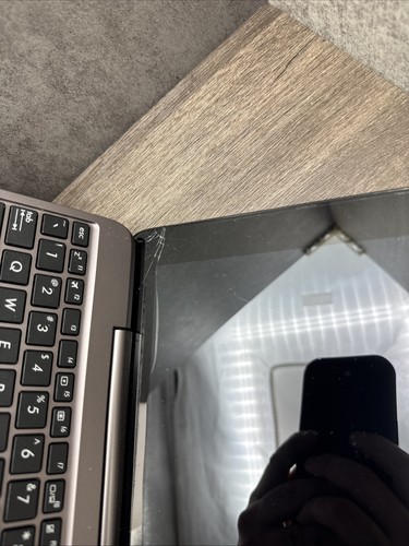 Asus Mobile Dock Model T100H and Tablet, Cracked Screen *As Is ...