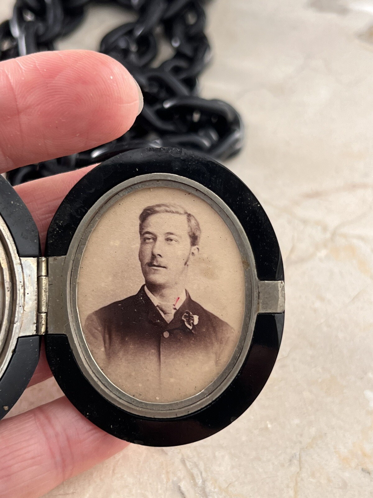 Victorian Whitby Jet Mourning Locket Photo Hair & Black Link Chain ...