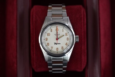 Lorier x Janus Rambler Watch, w/ Steel Bracelet and Leather Strap | eBay