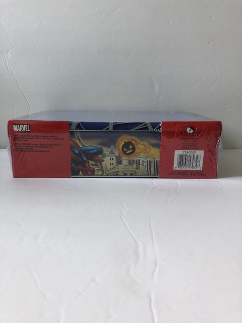 Marvel Comics Spider-man Holiday Ornament Porcelain Gift Set for sale ...