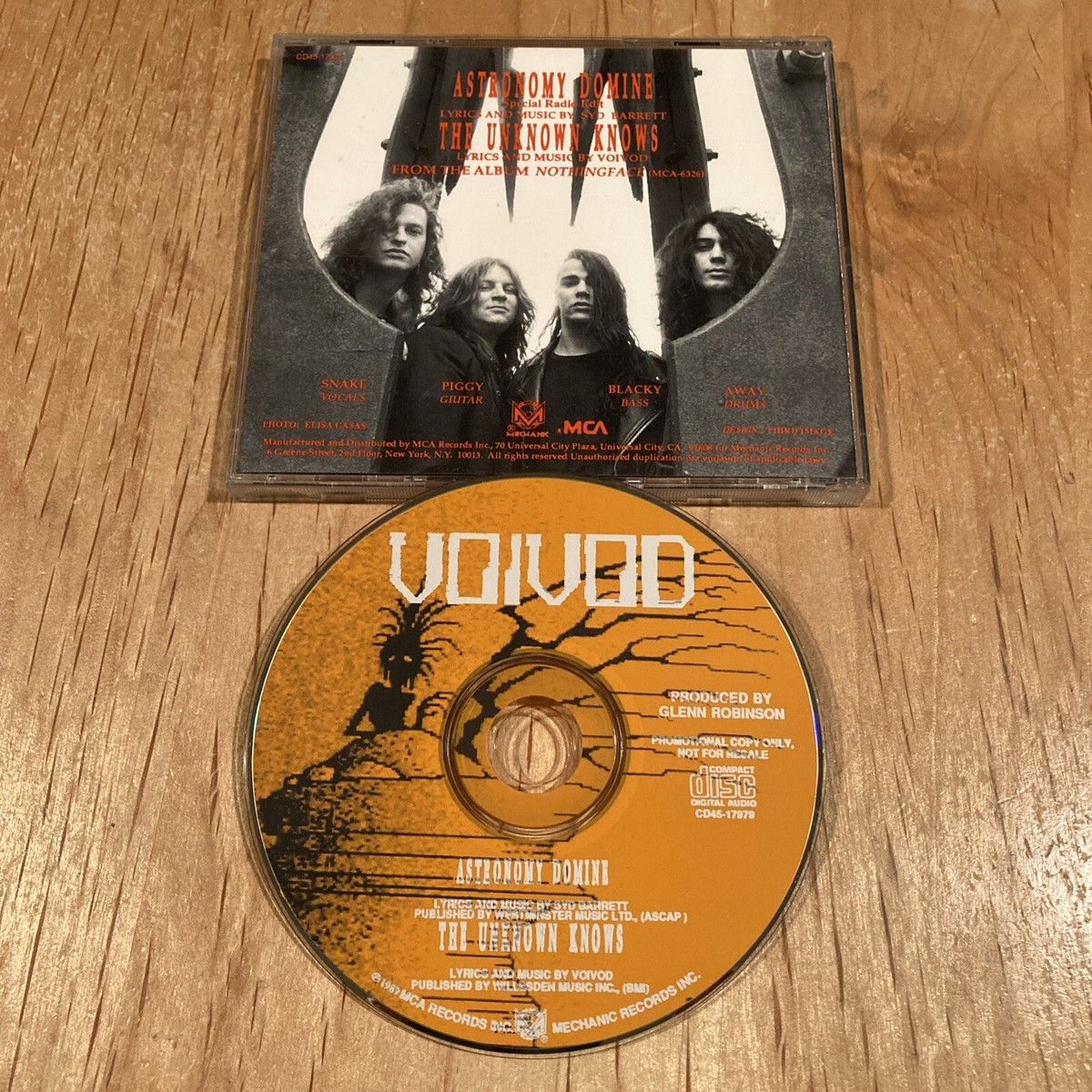 Voivod Astronomy Domine Voïvod.com | Official Website