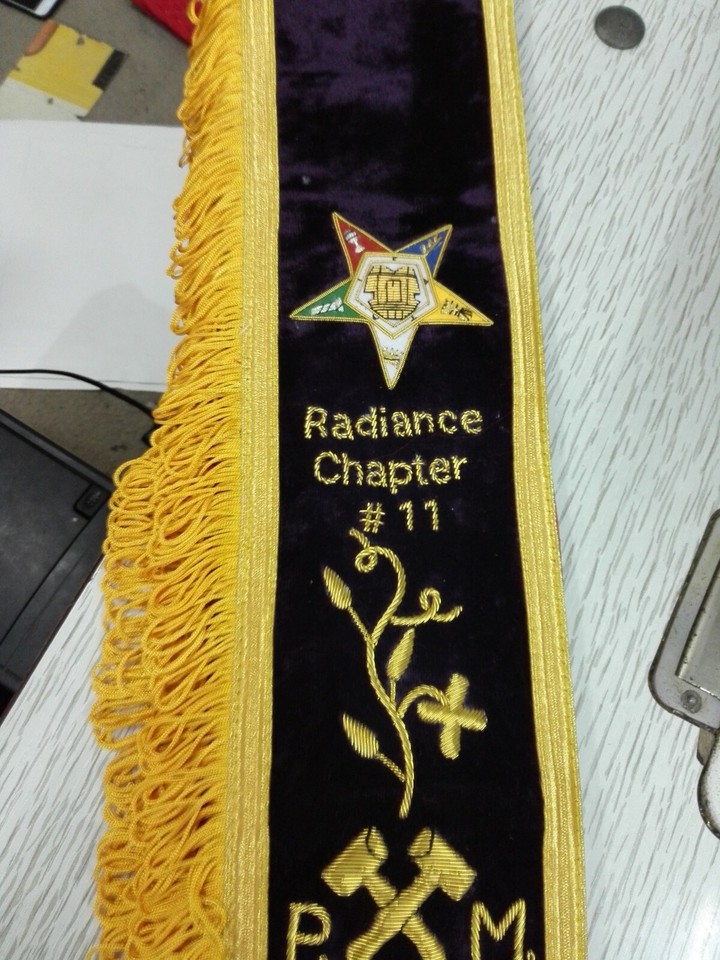 MASONIC ORDER OF EASTERN STAR PAST MATRON SASH WITH GAVEL, Right ...