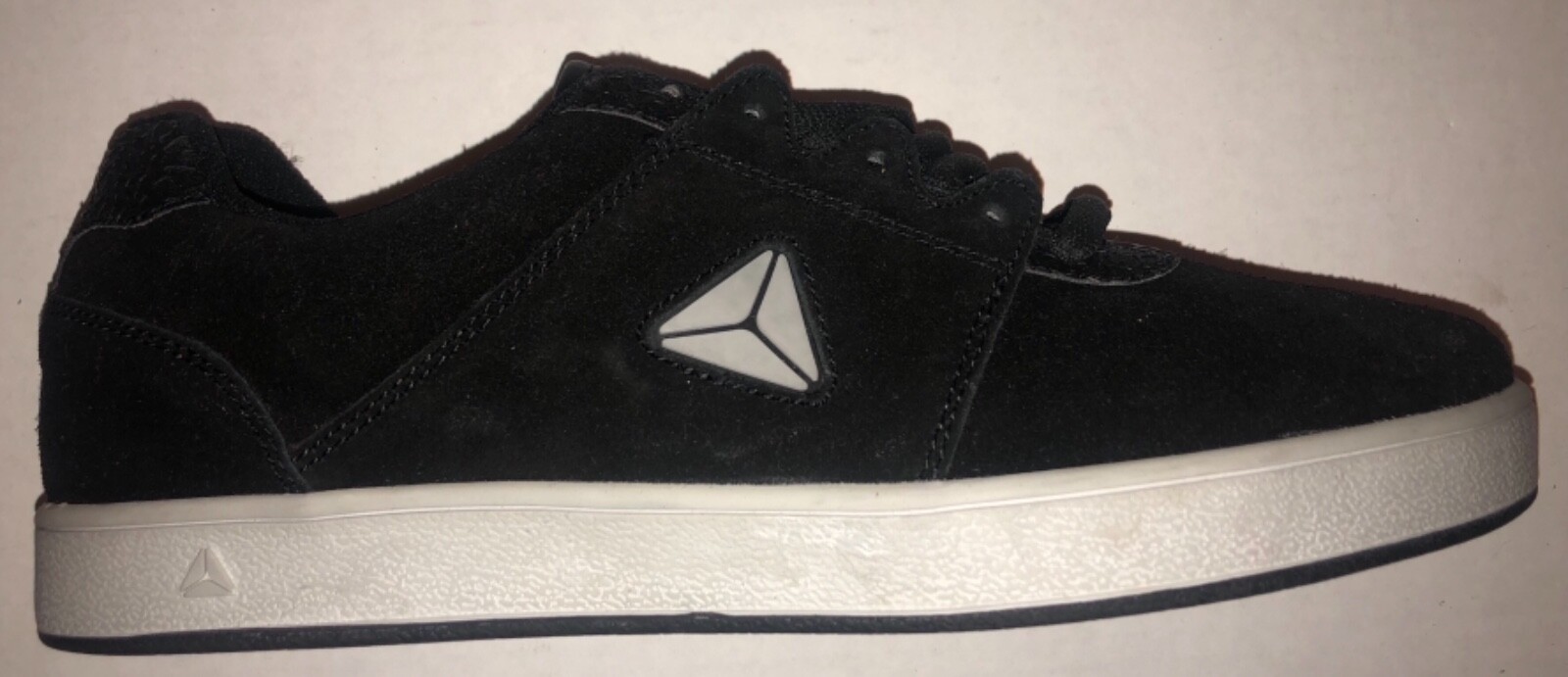 AXION Footwear Heritage Skate Shoe Suede Black Grey Men’ size 9 US new ...