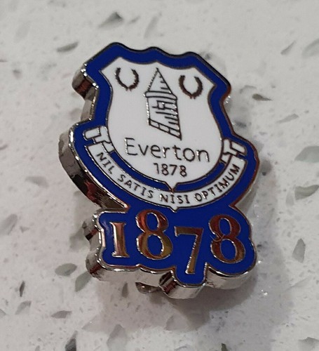 Everton FC Official Pin Badge - Club Crest - 1878 - White and Blue ...