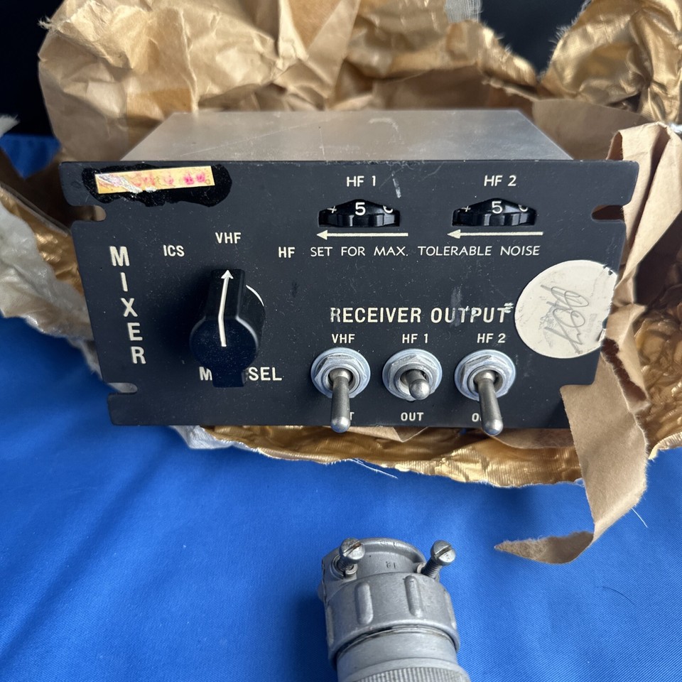 C-126 ARC-5 Control Box Mixer Receiver US Army Aircraft WW2 Display ...