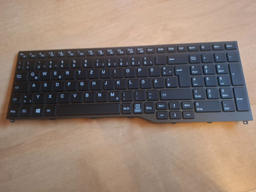 Original FUJITSU Keyboard Lifebook E5510 *NEUWERTIG* | eBay.de